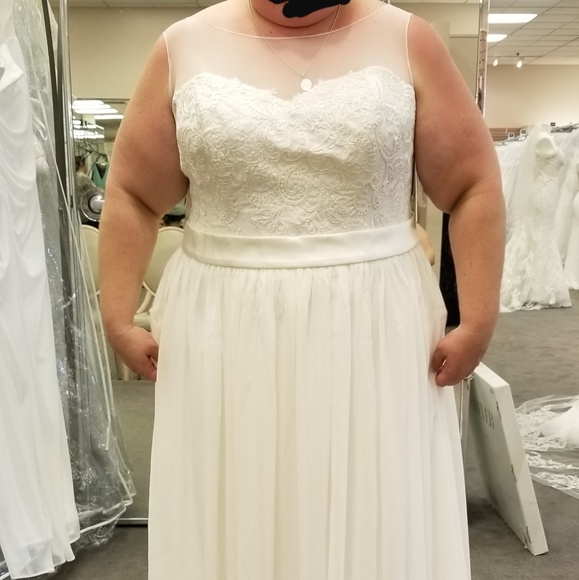Dresses | Plus Size Ivory Wedding Dress | Poshmark